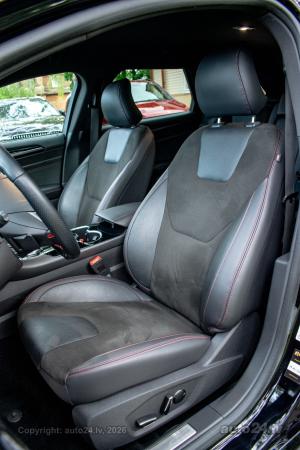 Melns Ford Mondeo 2020 Tallina, ar dzinēja tilpumu 2.00 L un nobraukumu 55 tūkst. km par 24990 €, foto 11 vietnē AUTOMOTO.COM.LV