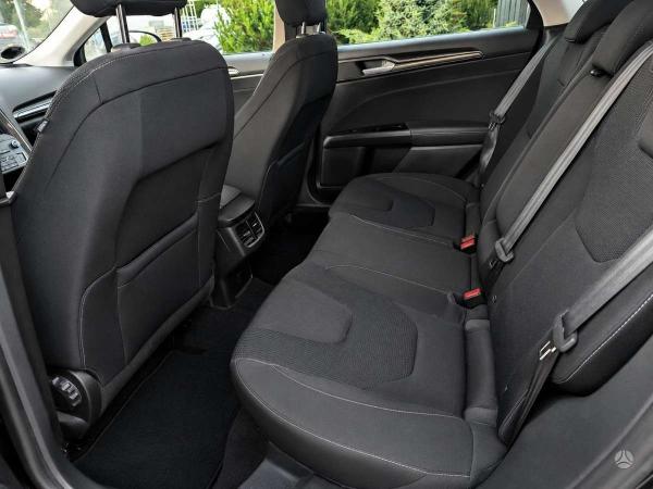 Melns Ford Mondeo 2021 Pakruojis, ar dzinēja tilpumu 2.00 L un nobraukumu 274 tūkst. km par 7700 €, foto 6 vietnē AUTOMOTO.COM.LV