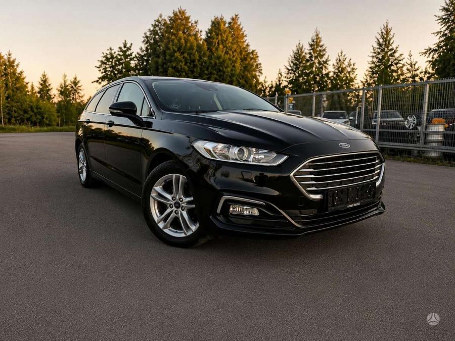 Melns Ford Mondeo 2021 Pakruojis, ar dzinēja tilpumu 2.00 L un nobraukumu 274 tūkst. km par 7700 €, foto 3 vietnē AUTOMOTO.COM.LV