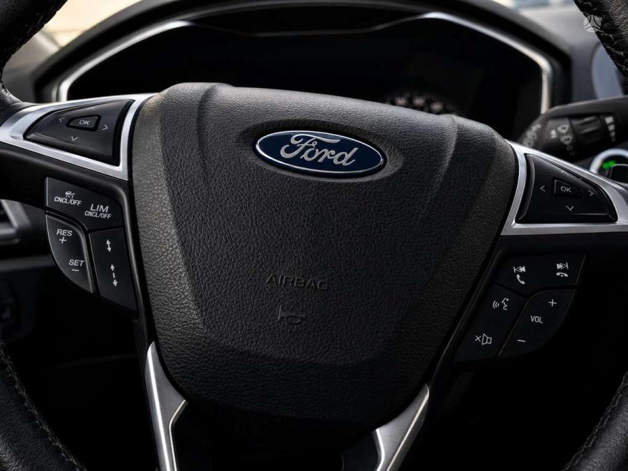 Melns Ford Mondeo 2021 Pakruojis, ar dzinēja tilpumu 2.00 L un nobraukumu 274 tūkst. km par 7700 €, foto 15 vietnē AUTOMOTO.COM.LV