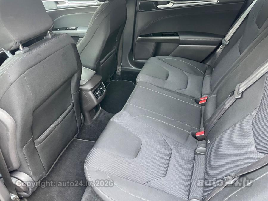 Black Ford Mondeo 2021 in Tallinn, with an engine capacity of 2.00 L and mileage of 188 thousand km for 14900 €, photo 7 on AUTOMOTO.COM.LV
