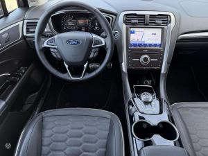 Melns Ford Mondeo 2021 Šauļi, ar dzinēja tilpumu 2.00 L un nobraukumu 249 tūkst. km par 10999 €, foto 11 vietnē AUTOMOTO.COM.LV