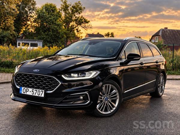 Melns Ford Mondeo 2021 Daugavpils, ar dzinēja tilpumu 2.00 L un nobraukumu 256 tūkst. km par 14800 €, foto 1 vietnē AUTOMOTO.COM.LV