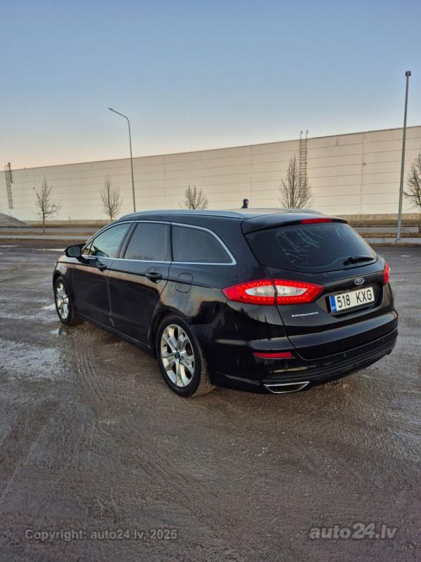 Black Ford Mondeo 2024 in Tallinn, with an engine capacity of 2.00 L and mileage of 229 thousand km for 11000 €, photo 4 on AUTOMOTO.COM.LV