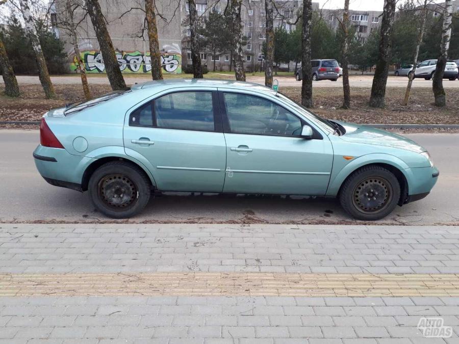 Blue Ford Mondeo 2001 in Panevezys, with an engine capacity of 2.00 L and mileage of 263 thousand km for 500 €, photo 7 on AUTOMOTO.COM.LV