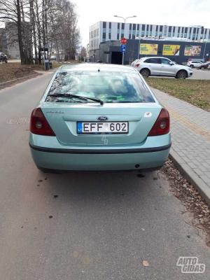 Blue Ford Mondeo 2001 in Panevezys, with an engine capacity of 2.00 L and mileage of 263 thousand km for 500 €, photo 8 on AUTOMOTO.COM.LV