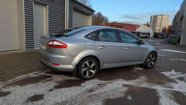 Blue Ford Mondeo 2007 in Kaunas, with an engine capacity of 2.00 L and mileage of 239 thousand km for 3300 €, photo 2 on AUTOMOTO.COM.LV