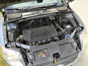 Blue Ford Mondeo 2007 in Tallinn, with an engine capacity of 2.00 L and mileage of 263 thousand km for 2500 €, photo 13 on AUTOMOTO.COM.LV