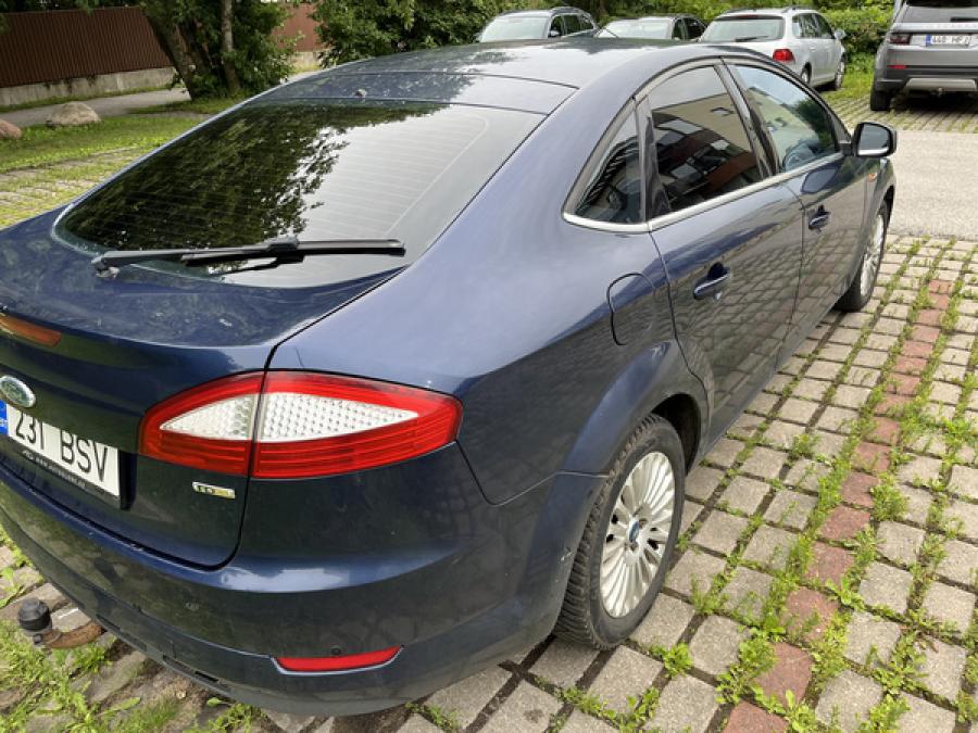 Blue Ford Mondeo 2007 in Tallinn, with an engine capacity of 1.80 L and mileage of 423 thousand km for 1600 €, photo 5 on AUTOMOTO.COM.LV