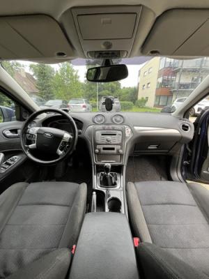 Blue Ford Mondeo 2007 in Tallinn, with an engine capacity of 1.80 L and mileage of 423 thousand km for 1600 €, photo 7 on AUTOMOTO.COM.LV