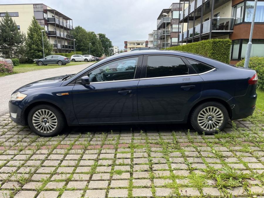 Blue Ford Mondeo 2007 in Tallinn, with an engine capacity of 1.80 L and mileage of 423 thousand km for 1600 €, photo 17 on AUTOMOTO.COM.LV
