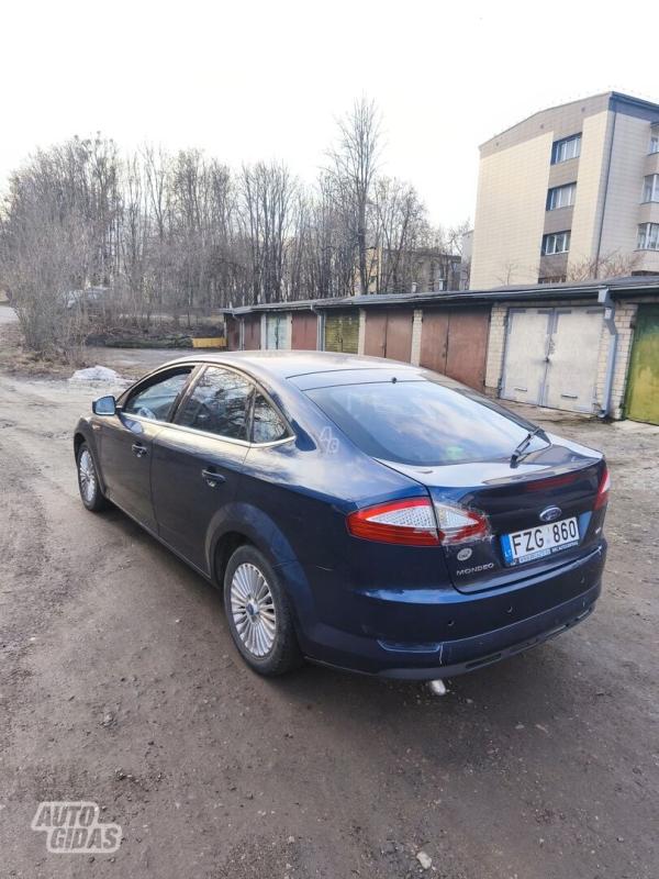 Zils Ford Mondeo 2008 Kauņa, ar dzinēja tilpumu 2.00 L un nobraukumu 213 tūkst. km par 850 €, foto 5 vietnē AUTOMOTO.COM.LV