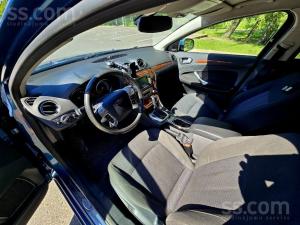 Zils Ford Mondeo 2008 Liepāja, ar dzinēja tilpumu 2.00 L un nobraukumu 240 tūkst. km par 4150 €, foto 7 vietnē AUTOMOTO.COM.LV