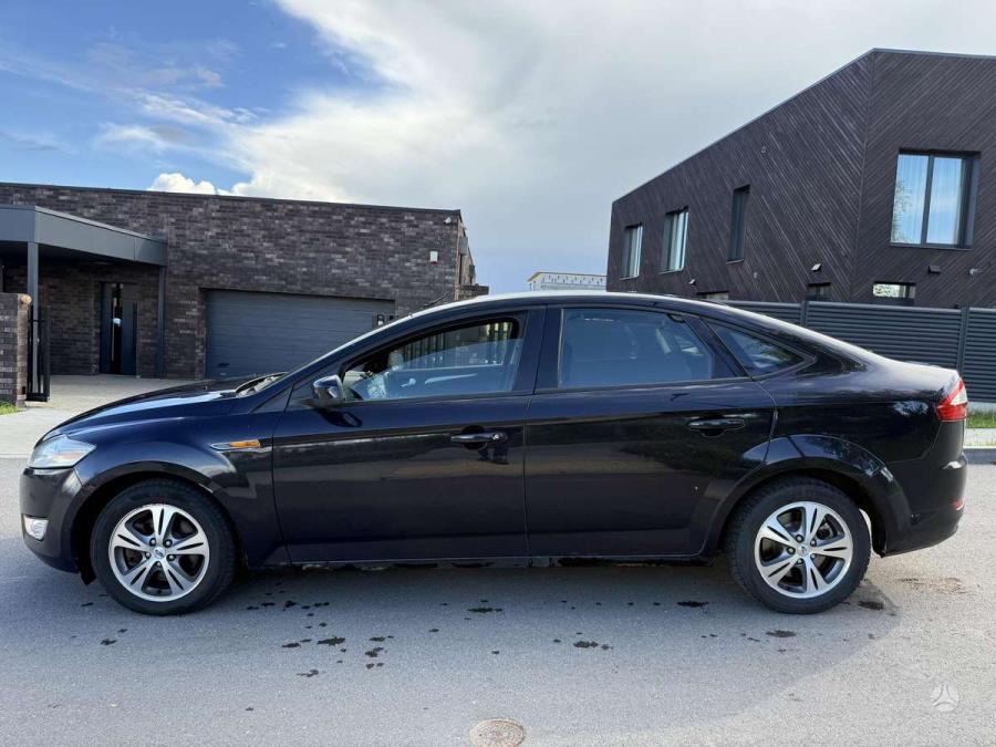 Zils Ford Mondeo 2008 Viļņa, ar dzinēja tilpumu 1.75 L un nobraukumu 265 tūkst. km par 1450 €, foto 9 vietnē AUTOMOTO.COM.LV