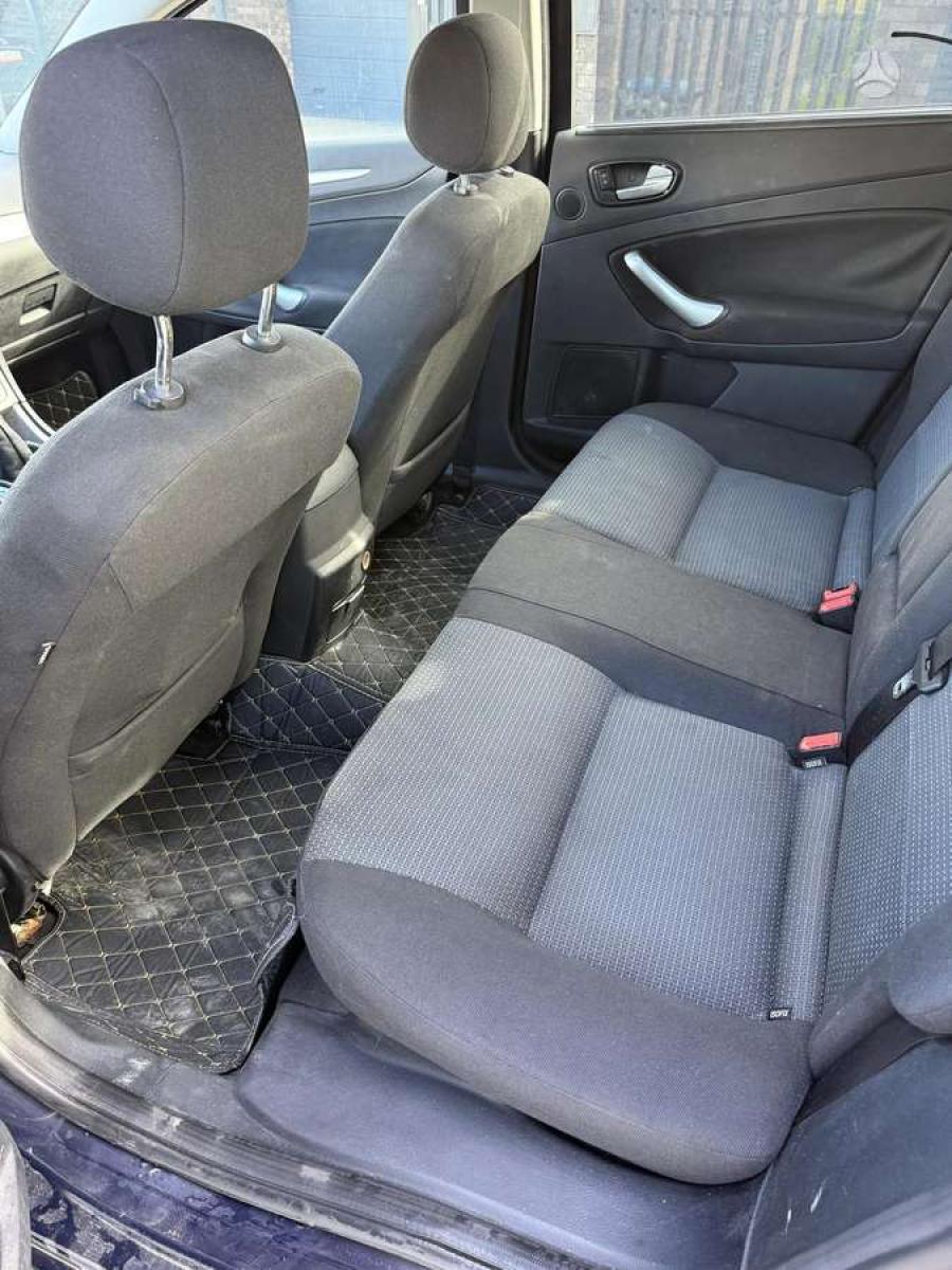 Zils Ford Mondeo 2008 Viļņa, ar dzinēja tilpumu 1.75 L un nobraukumu 265 tūkst. km par 1450 €, foto 13 vietnē AUTOMOTO.COM.LV