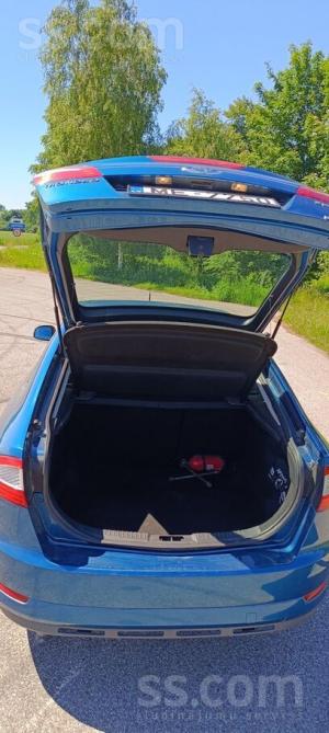Zils Ford Mondeo 2008 Rīga, ar dzinēja tilpumu 2.00 L un nobraukumu 254 tūkst. km par 2490 €, foto 5 vietnē AUTOMOTO.COM.LV
