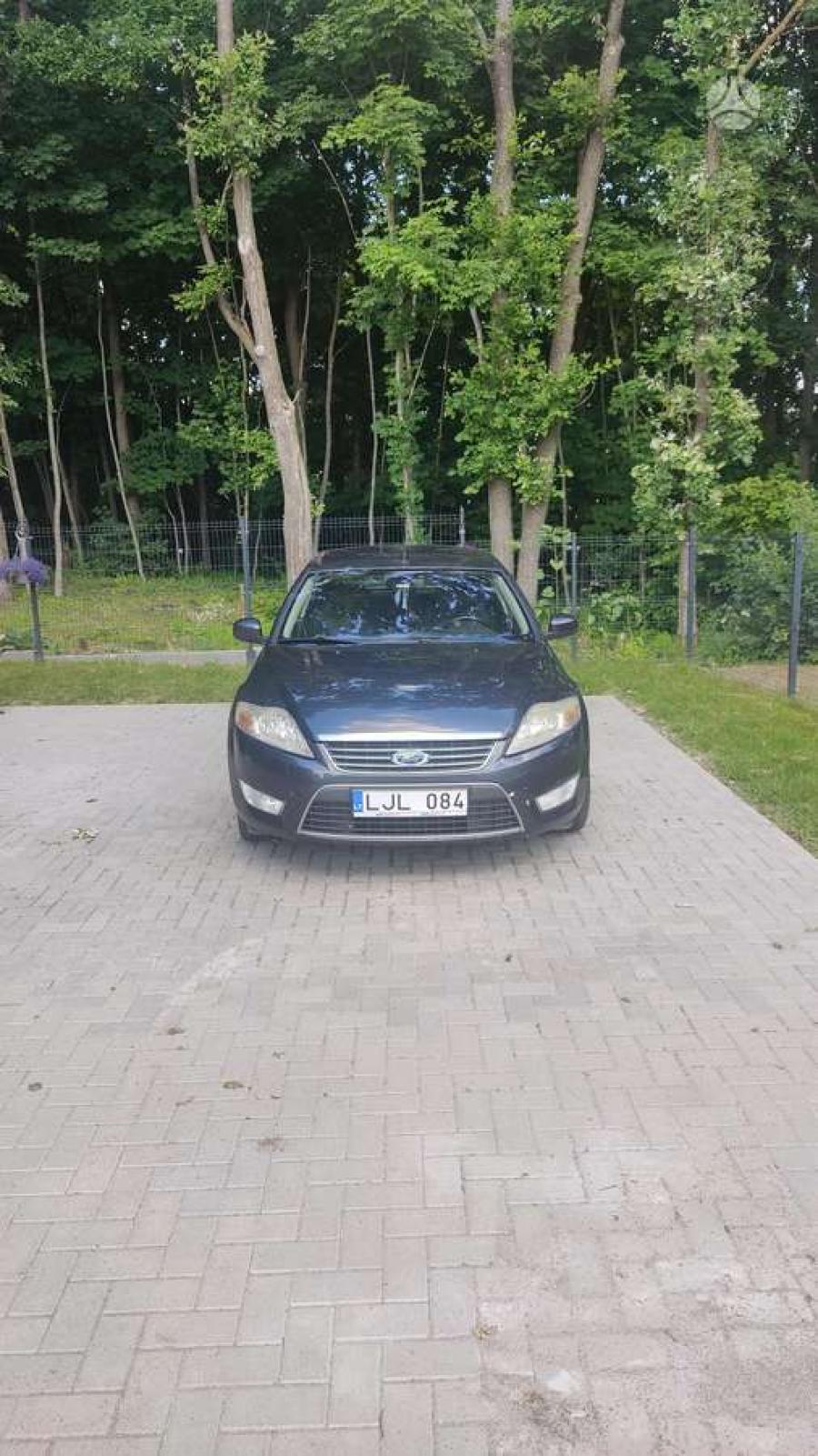 Blue Ford Mondeo 2009 in Vilnius, with an engine capacity of 2.00 L and mileage of 239 thousand km for 2600 €, photo 3 on AUTOMOTO.COM.LV