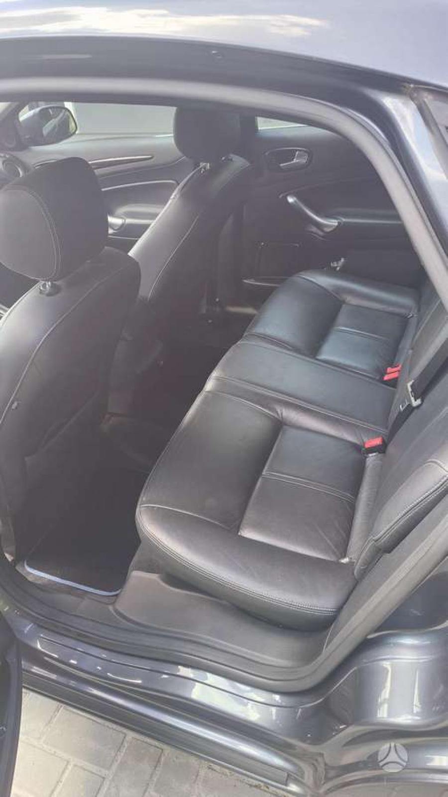 Blue Ford Mondeo 2009 in Vilnius, with an engine capacity of 2.00 L and mileage of 239 thousand km for 2600 €, photo 9 on AUTOMOTO.COM.LV