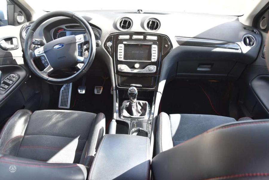 Blue Ford Mondeo 2009 in Vilnius, with an engine capacity of 2.18 L and mileage of 289 thousand km for 2300 €, photo 12 on AUTOMOTO.COM.LV