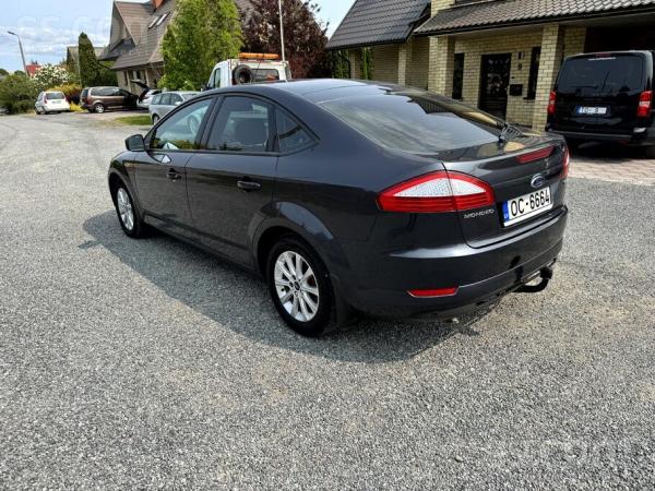 Zils Ford Mondeo 2010 Saldus, ar dzinēja tilpumu 2.00 L un nobraukumu 272 tūkst. km par 995 €, foto 7 vietnē AUTOMOTO.COM.LV