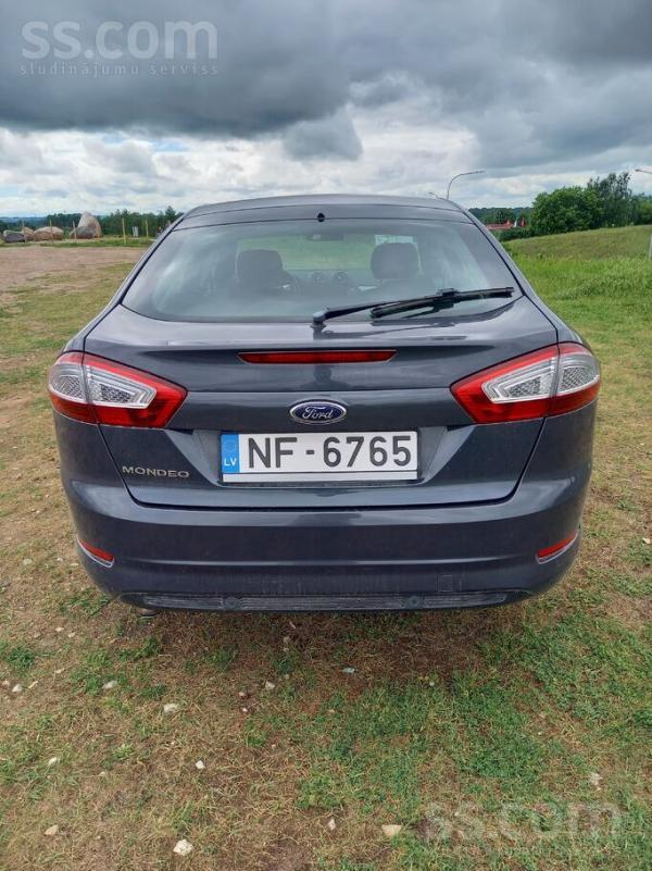Zils Ford Mondeo 2011 Daugavpils, ar dzinēja tilpumu 1.60 L un nobraukumu 267 tūkst. km par 3900 €, foto 5 vietnē AUTOMOTO.COM.LV