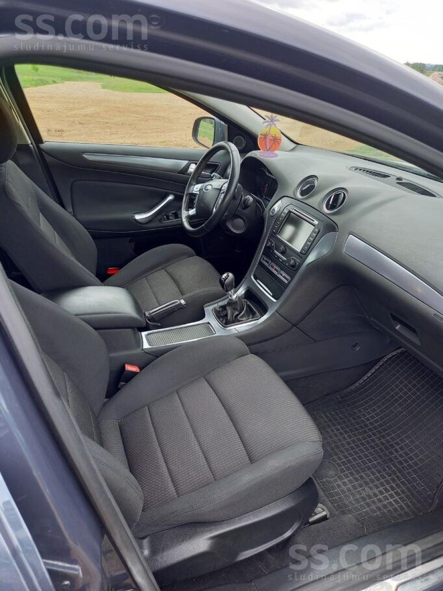 Zils Ford Mondeo 2011 Daugavpils, ar dzinēja tilpumu 1.60 L un nobraukumu 267 tūkst. km par 3900 €, foto 8 vietnē AUTOMOTO.COM.LV