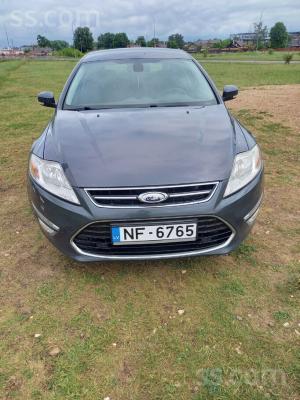 Zils Ford Mondeo 2011 Daugavpils, ar dzinēja tilpumu 1.60 L un nobraukumu 267 tūkst. km par 3500 €, foto  vietnē AUTOMOTO.COM.LV