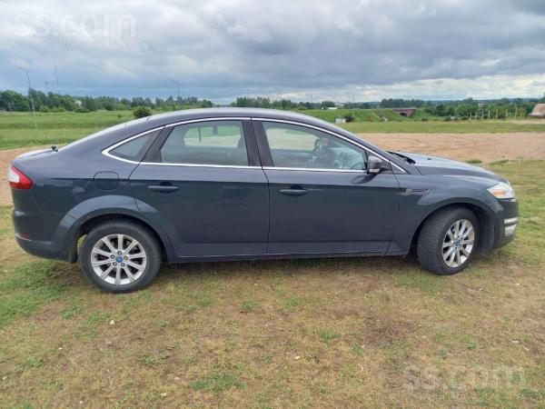 Zils Ford Mondeo 2011 Daugavpils, ar dzinēja tilpumu 1.60 L un nobraukumu 267 tūkst. km par 3500 €, foto 4 vietnē AUTOMOTO.COM.LV