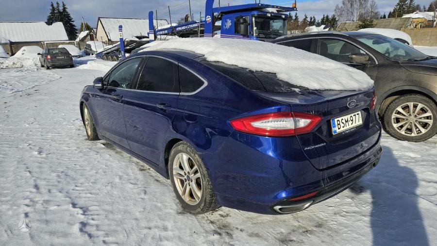 Blue Ford Mondeo 2015 in Kelme, with an engine capacity of 2.00 L and mileage of 320 thousand km for 2999 €, photo 4 on AUTOMOTO.COM.LV