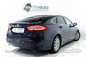 Zils Ford Mondeo 2015 Tallina, ar dzinēja tilpumu 2.00 L un nobraukumu 199 tūkst. km par 6990 €, foto 9 vietnē AUTOMOTO.COM.LV
