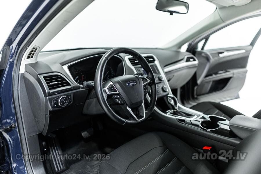 Zils Ford Mondeo 2015 Tallina, ar dzinēja tilpumu 2.00 L un nobraukumu 199 tūkst. km par 6990 €, foto 12 vietnē AUTOMOTO.COM.LV