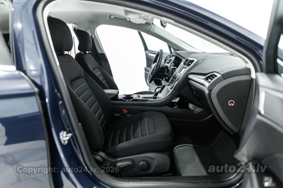 Zils Ford Mondeo 2015 Tallina, ar dzinēja tilpumu 2.00 L un nobraukumu 199 tūkst. km par 6990 €, foto 17 vietnē AUTOMOTO.COM.LV