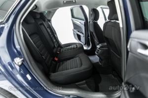 Zils Ford Mondeo 2015 Tallina, ar dzinēja tilpumu 2.00 L un nobraukumu 199 tūkst. km par 6990 €, foto 19 vietnē AUTOMOTO.COM.LV