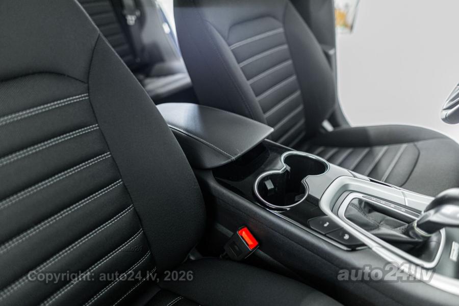 Zils Ford Mondeo 2015 Tallina, ar dzinēja tilpumu 2.00 L un nobraukumu 199 tūkst. km par 6990 €, foto 22 vietnē AUTOMOTO.COM.LV