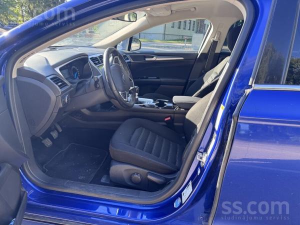 Blue Ford Mondeo 2017 in Riga, with an engine capacity of 2.00 L and mileage of 240 thousand km for 6500 €, photo 7 on AUTOMOTO.COM.LV