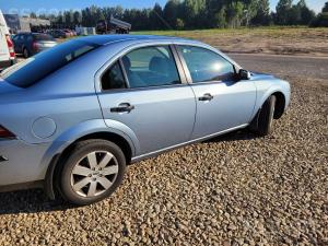 Zils Ford Mondeo 2007 Rīga, ar dzinēja tilpumu 1.80 L un nobraukumu 149 tūkst. km par 750 €, foto 3 vietnē AUTOMOTO.COM.LV