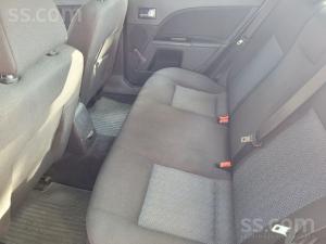 Zils Ford Mondeo 2007 Rīga, ar dzinēja tilpumu 1.80 L un nobraukumu 149 tūkst. km par 750 €, foto 7 vietnē AUTOMOTO.COM.LV
