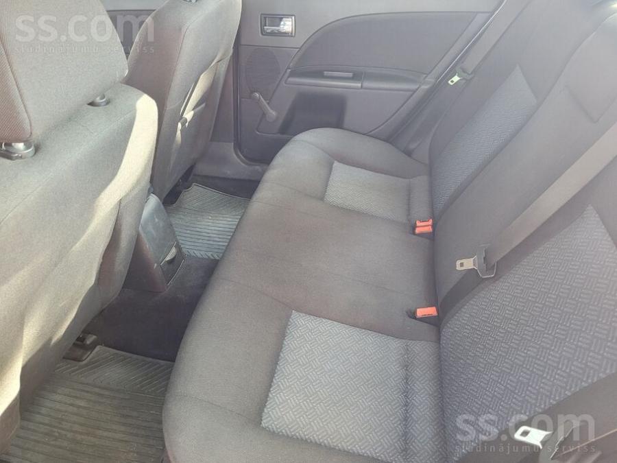 Zils Ford Mondeo 2007 Rīga, ar dzinēja tilpumu 1.80 L un nobraukumu 149 tūkst. km par 750 €, foto 7 vietnē AUTOMOTO.COM.LV