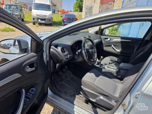 Zils Ford Mondeo 2008 Šauļi, ar dzinēja tilpumu 1.80 L un nobraukumu 250 tūkst. km par 450 €, foto 7 vietnē AUTOMOTO.COM.LV