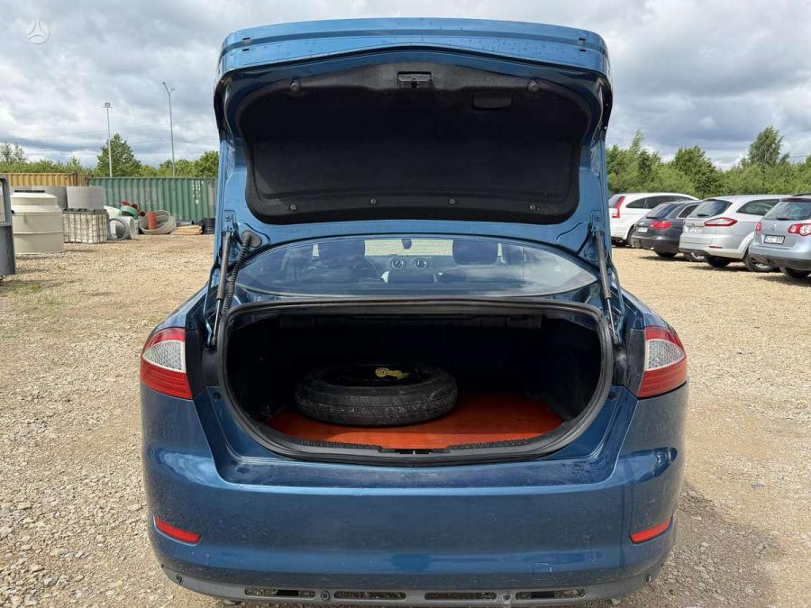 Blue Ford Mondeo 2009 in Siauliai, with an engine capacity of 2.00 L and mileage of 350 thousand km for 1300 €, photo 12 on AUTOMOTO.COM.LV