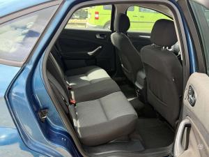 Blue Ford Mondeo 2009 in Siauliai, with an engine capacity of 2.00 L and mileage of 350 thousand km for 1300 €, photo 13 on AUTOMOTO.COM.LV