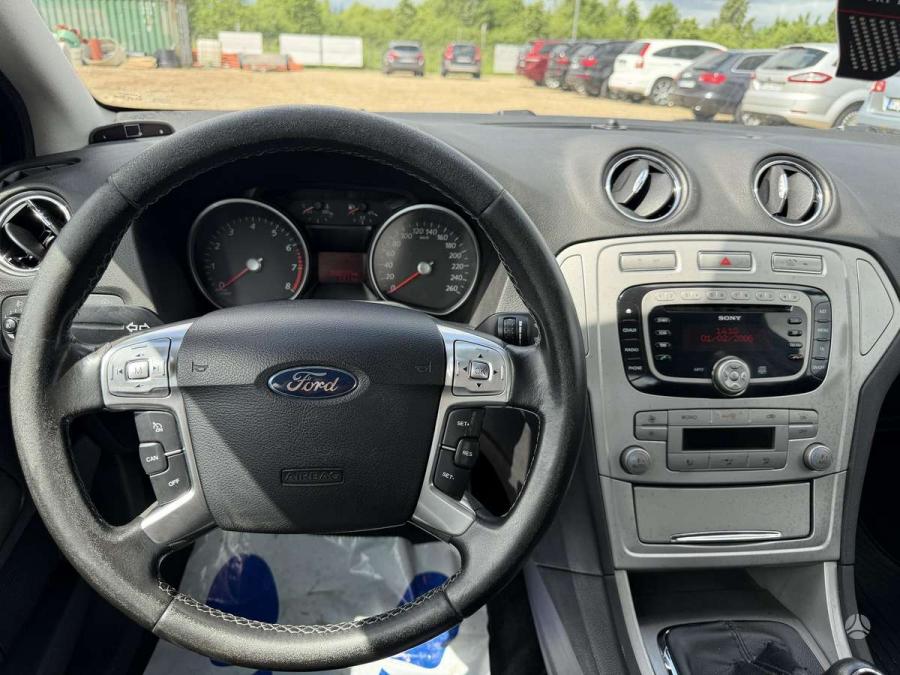 Blue Ford Mondeo 2009 in Siauliai, with an engine capacity of 2.00 L and mileage of 350 thousand km for 1300 €, photo 16 on AUTOMOTO.COM.LV