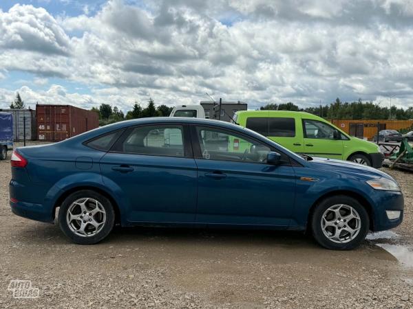 Zils Ford Mondeo 2009 Šauļi, ar dzinēja tilpumu 2.00 L un nobraukumu 350 tūkst. km par 1350 €, foto 3 vietnē AUTOMOTO.COM.LV