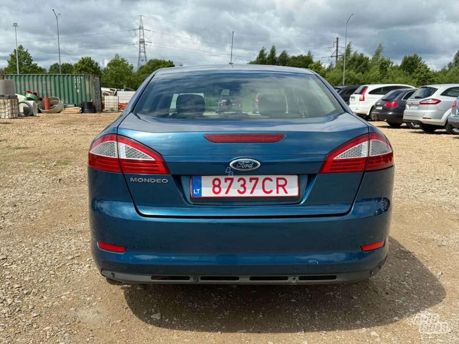 Zils Ford Mondeo 2009 Šauļi, ar dzinēja tilpumu 2.00 L un nobraukumu 350 tūkst. km par 1350 €, foto 7 vietnē AUTOMOTO.COM.LV