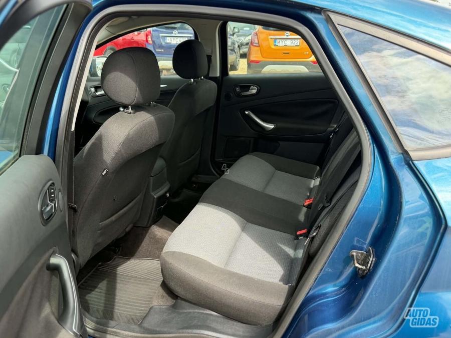 Zils Ford Mondeo 2009 Šauļi, ar dzinēja tilpumu 2.00 L un nobraukumu 350 tūkst. km par 1350 €, foto 11 vietnē AUTOMOTO.COM.LV