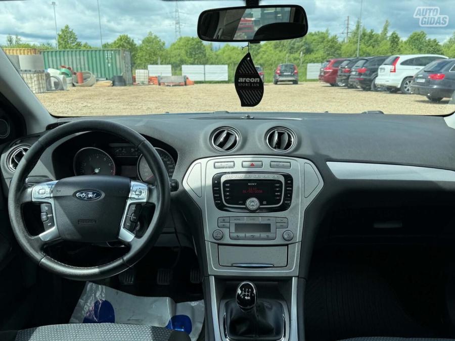Zils Ford Mondeo 2009 Šauļi, ar dzinēja tilpumu 2.00 L un nobraukumu 350 tūkst. km par 1350 €, foto 14 vietnē AUTOMOTO.COM.LV
