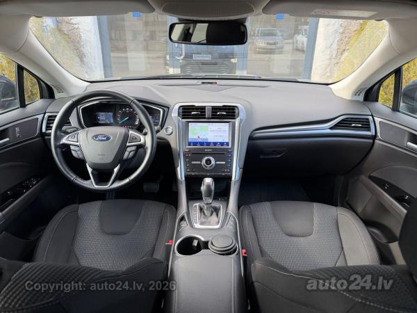Zils Ford Mondeo 2021 Tallina, ar dzinēja tilpumu 2.00 L un nobraukumu 39 tūkst. km par 22490 €, foto 5 vietnē AUTOMOTO.COM.LV
