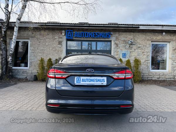 Zils Ford Mondeo 2021 Tallina, ar dzinēja tilpumu 2.00 L un nobraukumu 39 tūkst. km par 22490 €, foto 9 vietnē AUTOMOTO.COM.LV