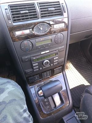 Blue Ford Mondeo 2026 in Vilnius, with an engine capacity of 2.00 L and mileage of 200 thousand km for 700 €, photo 12 on AUTOMOTO.COM.LV