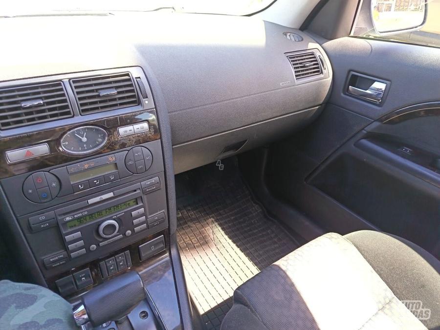 Blue Ford Mondeo 2026 in Vilnius, with an engine capacity of 2.00 L and mileage of 200 thousand km for 700 €, photo 13 on AUTOMOTO.COM.LV